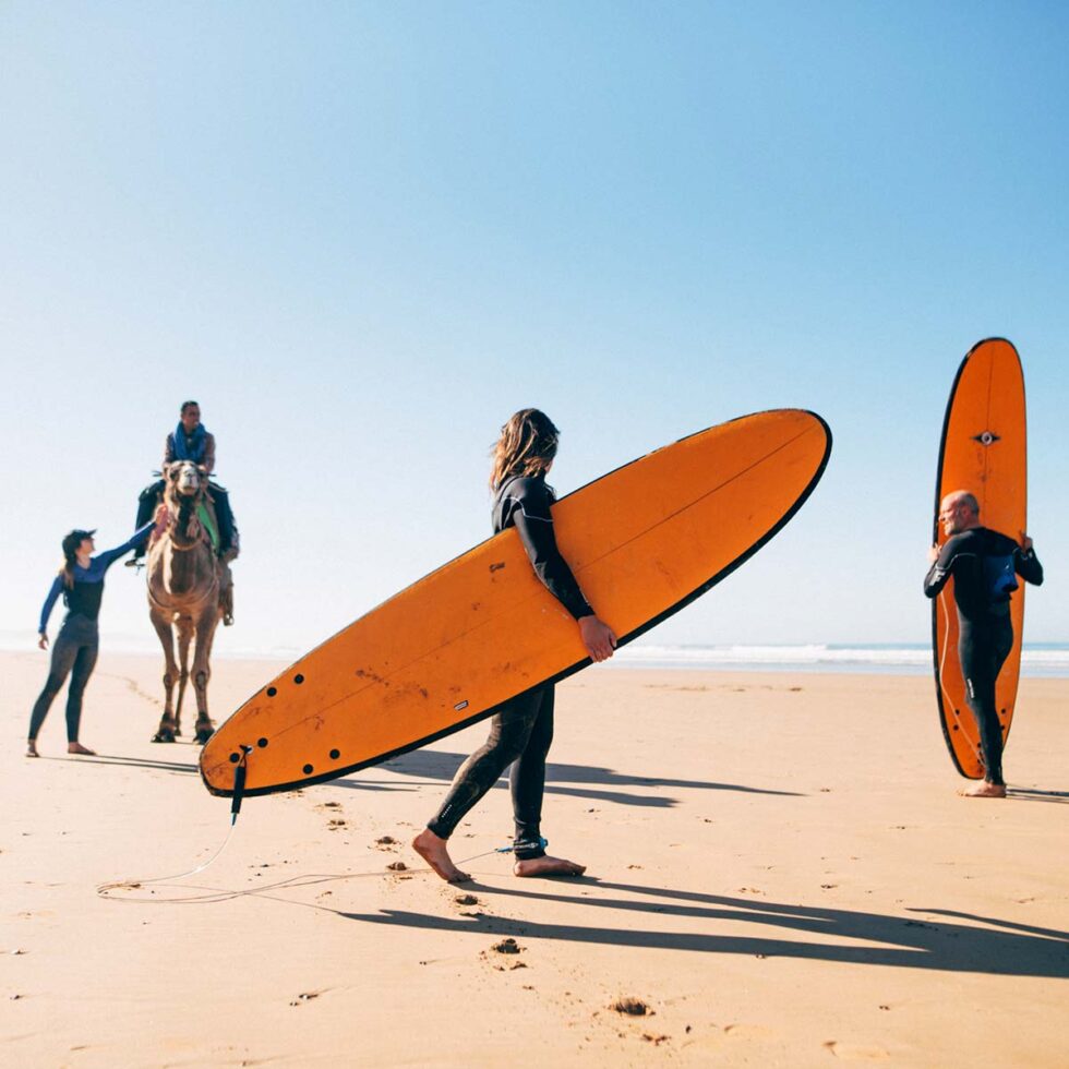 Truck Surf Hotel | A mobile surf hotel on wheels